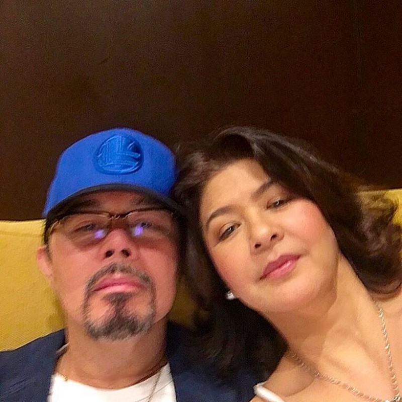 47 photos of Sandy Andolong’s family that proved beauty runs in their blood | ABS-CBN Entertainment